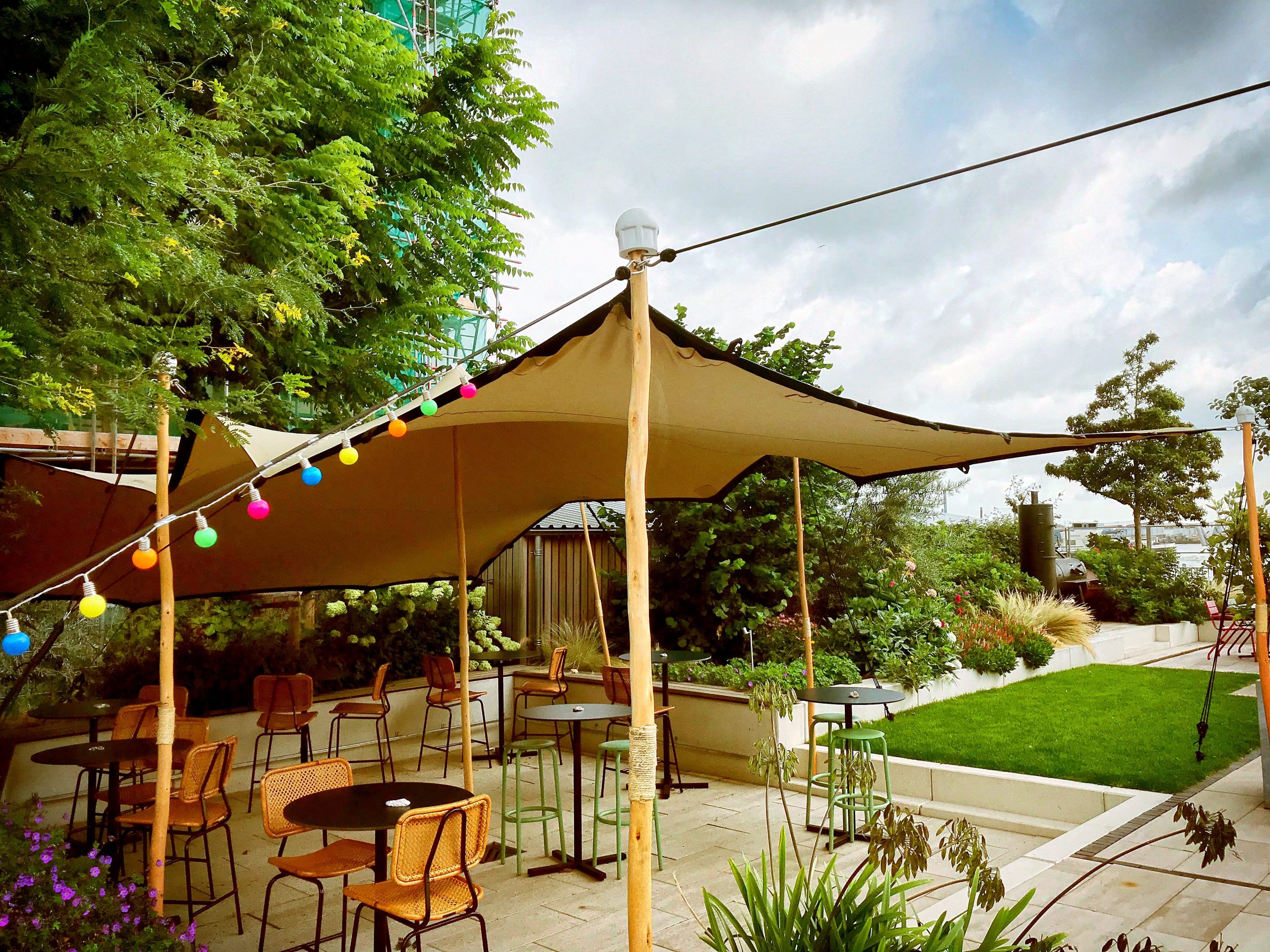 Terras & Tuin – Paviljoen Struis – Aan het water