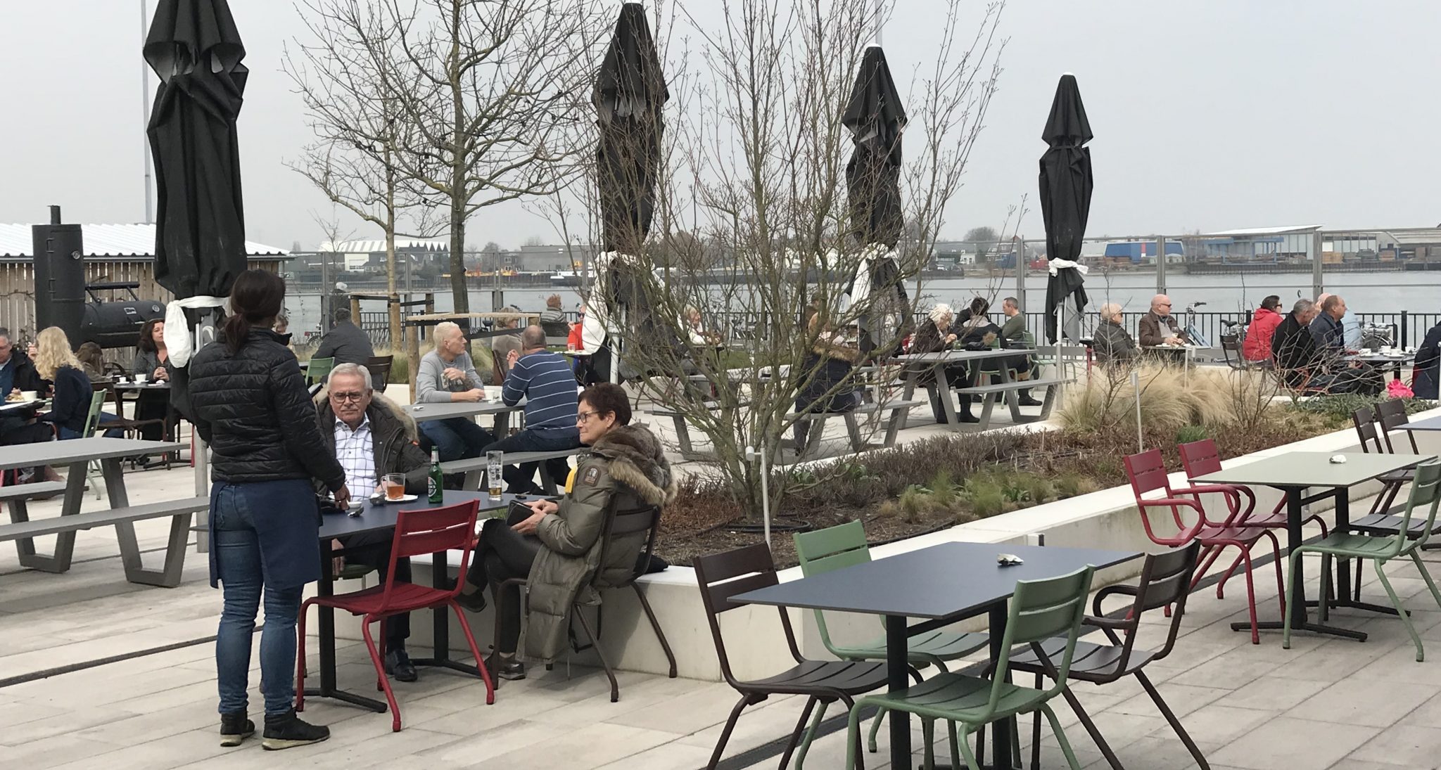 Paviljoen Struis – Aan het water – Restaurant in Ridderkerk